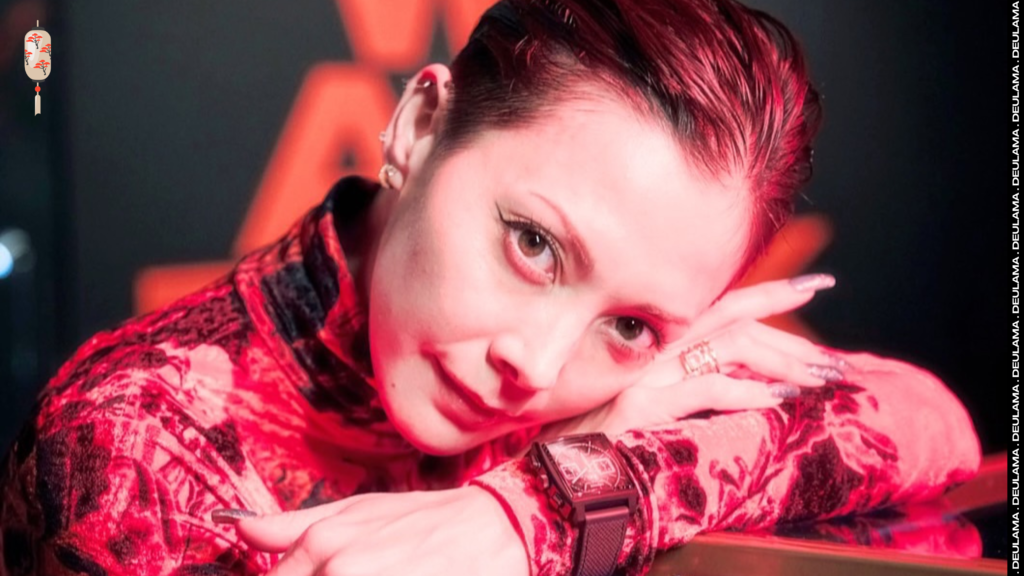 Anna Tsuchiya anuncia show no Brasil para abril de 2026 | DEULAMA